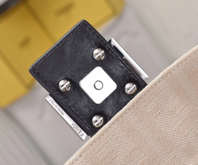 Accurate model Fendi Satchel Bags