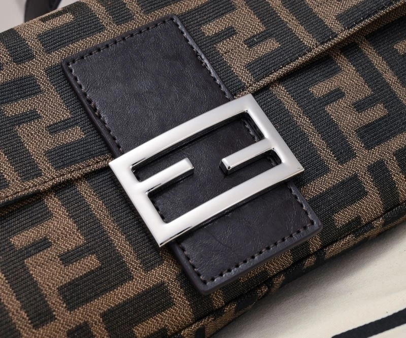 Accurate model Fendi Satchel Bags
