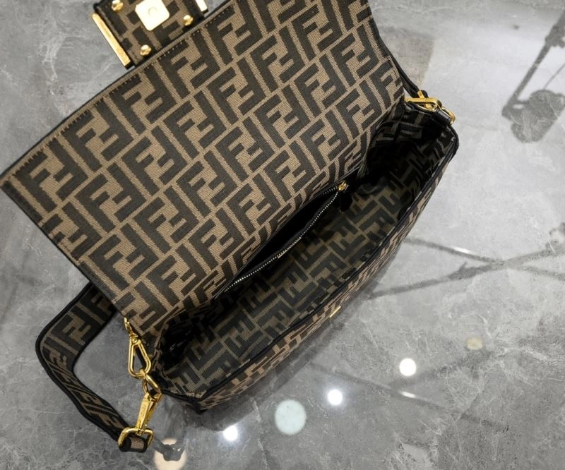 Top match Fendi Satchel Bags