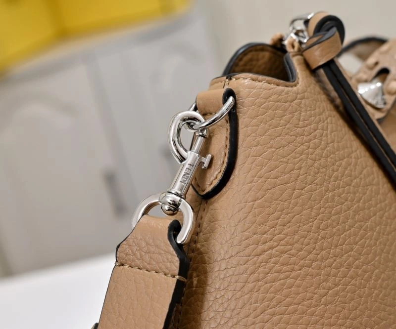 Accurate model Fendi Satchel Bags