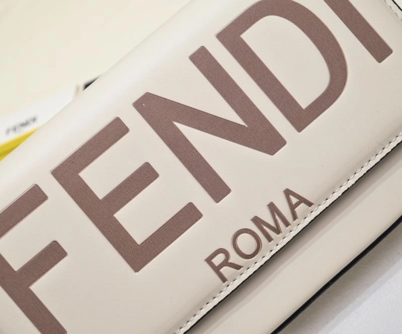 Accurate model Fendi Satchel Bags