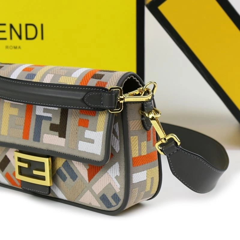 Accurate model Fendi Satchel Bags