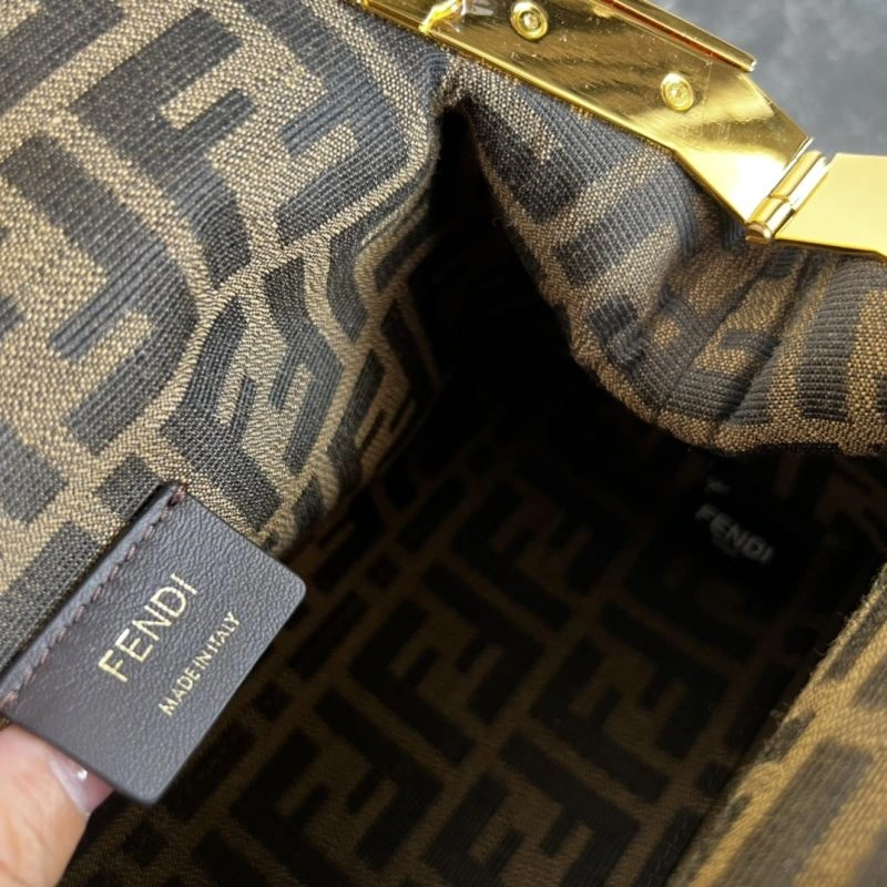 Bargain Fendi Satchel Bags