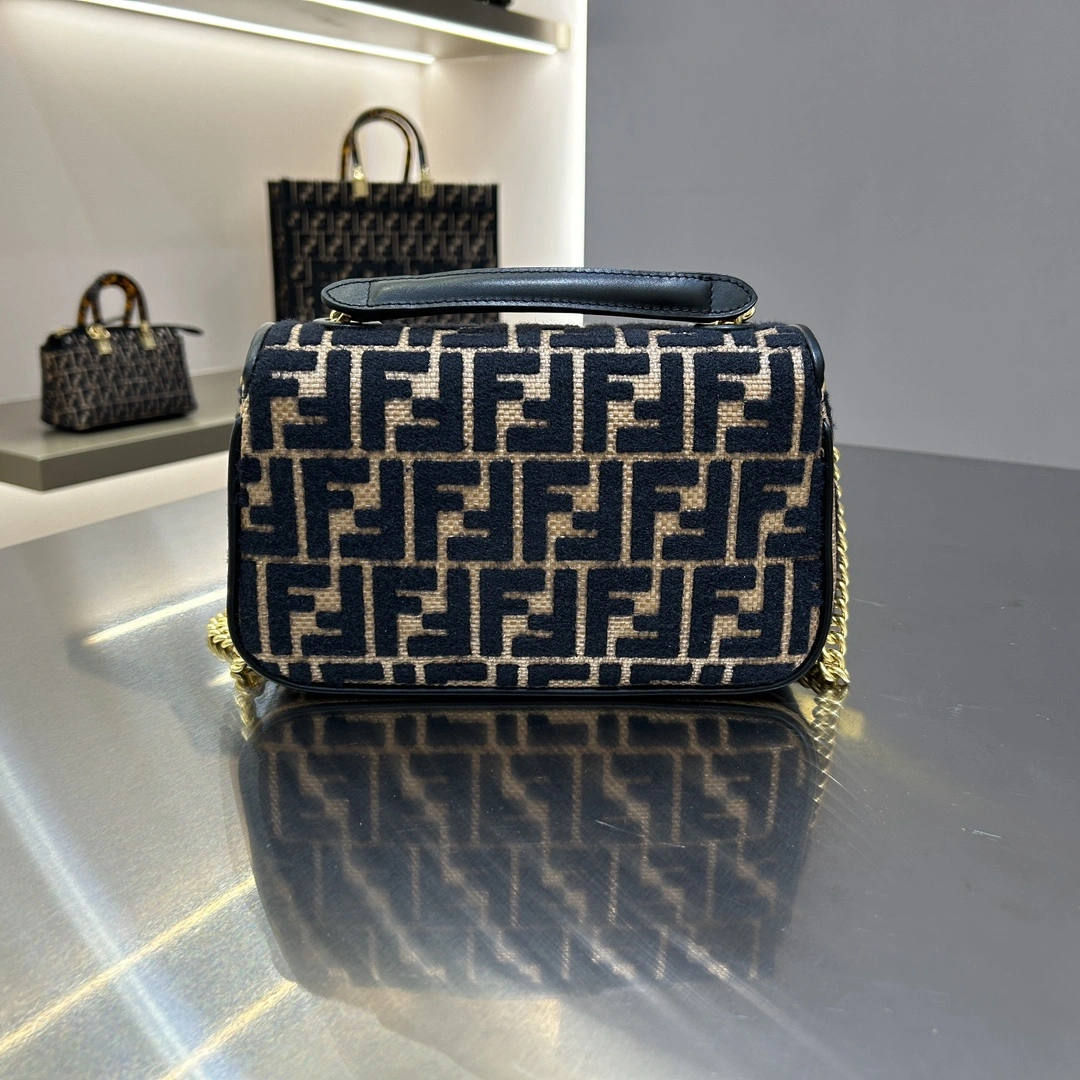 1:1 copy Fendi Satchel Bags