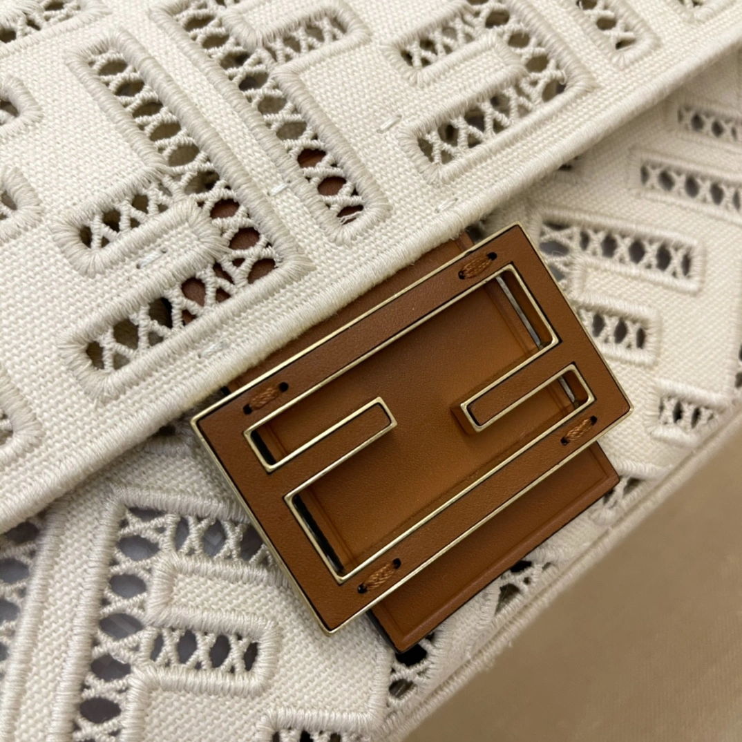 Bargain Fendi Satchel Bags