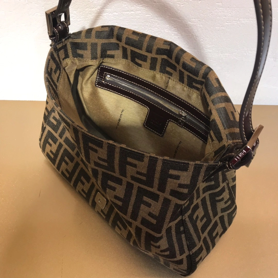 Top mirror Fendi Satchel Bags
