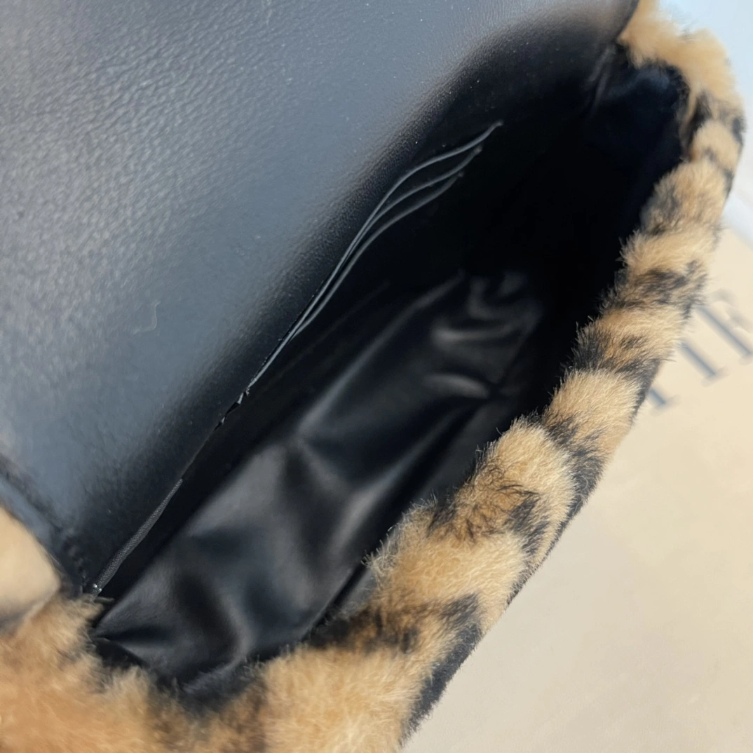 Bargain Fendi Satchel Bags