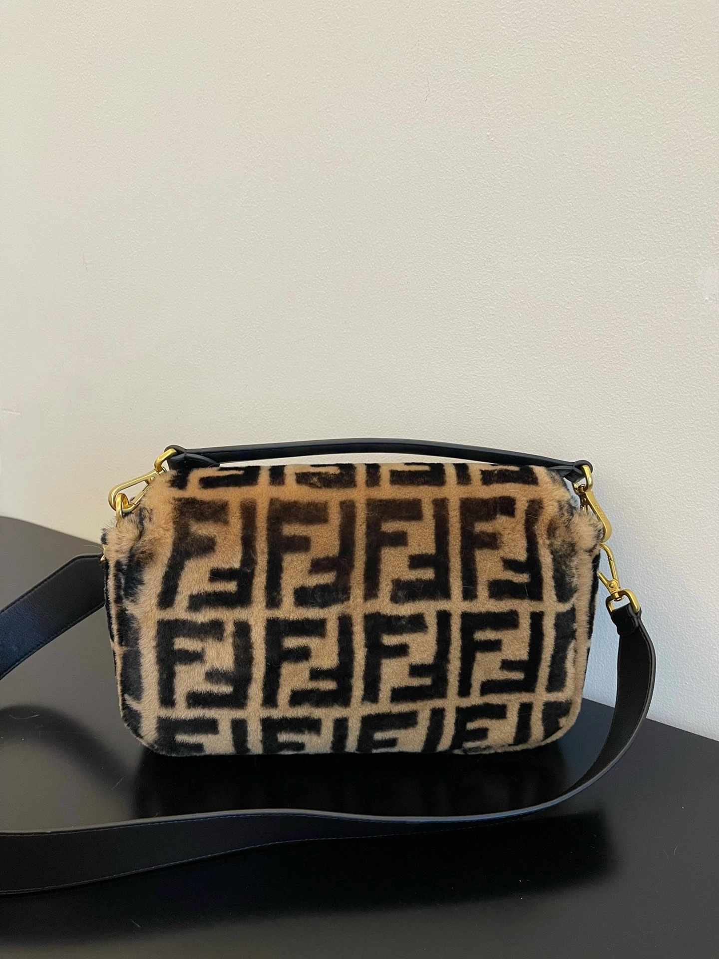Factory-made Fendi Satchel Bags