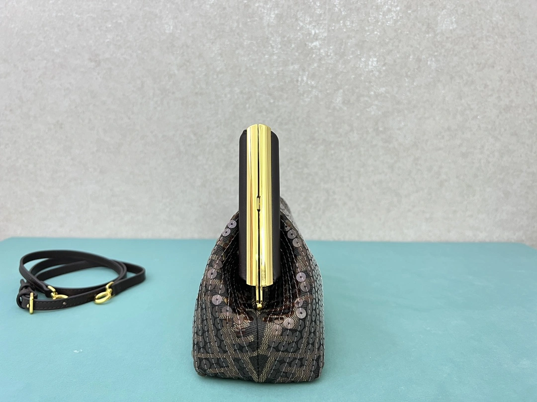 Top mirror Fendi Satchel Bags