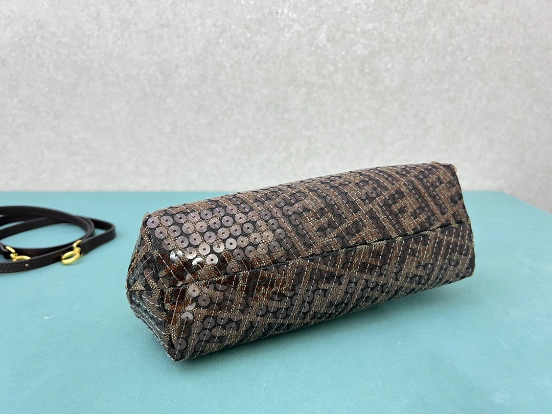 Top mirror Fendi Satchel Bags