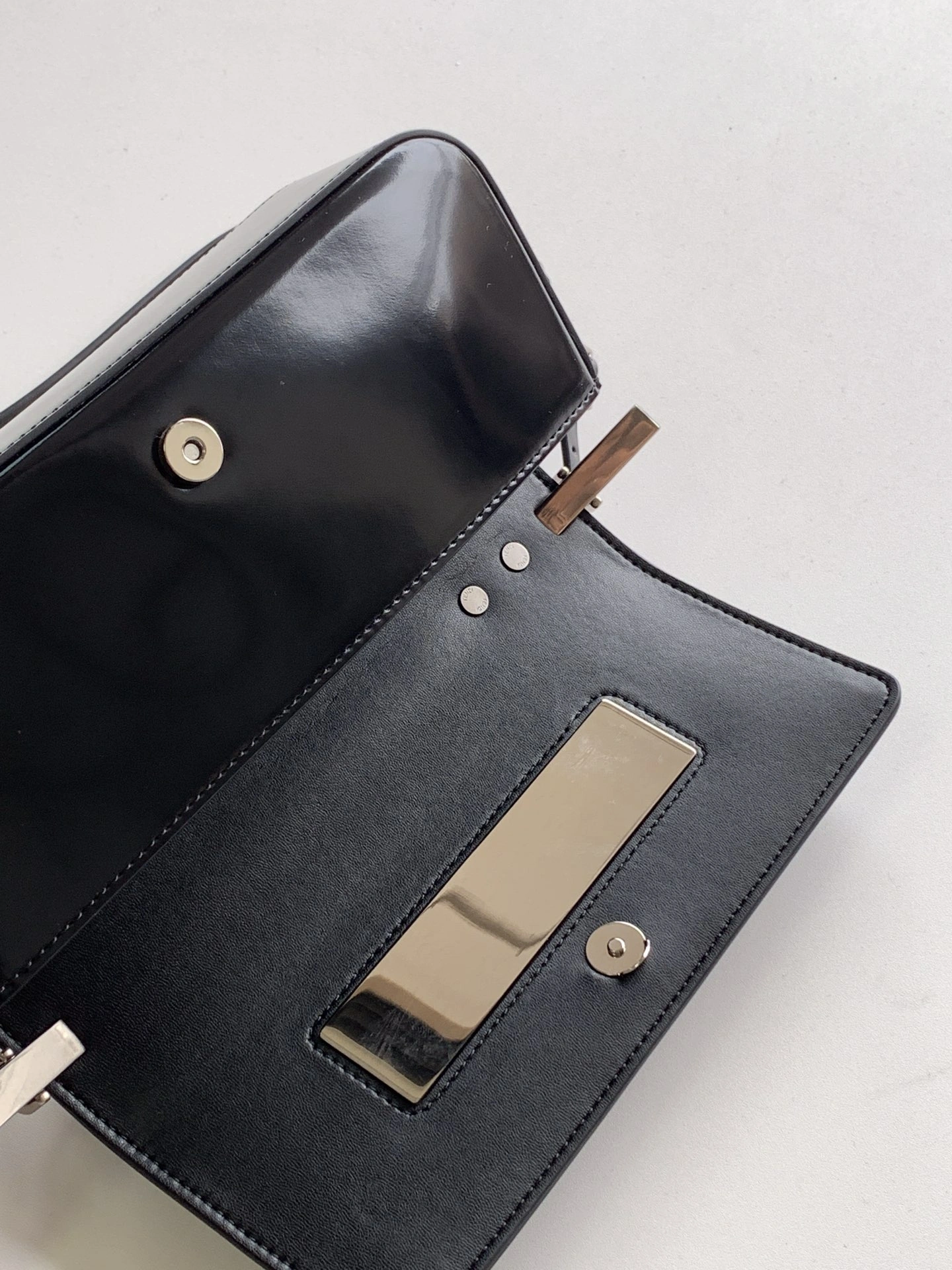 Mirror quality Fendi Satchel Bags