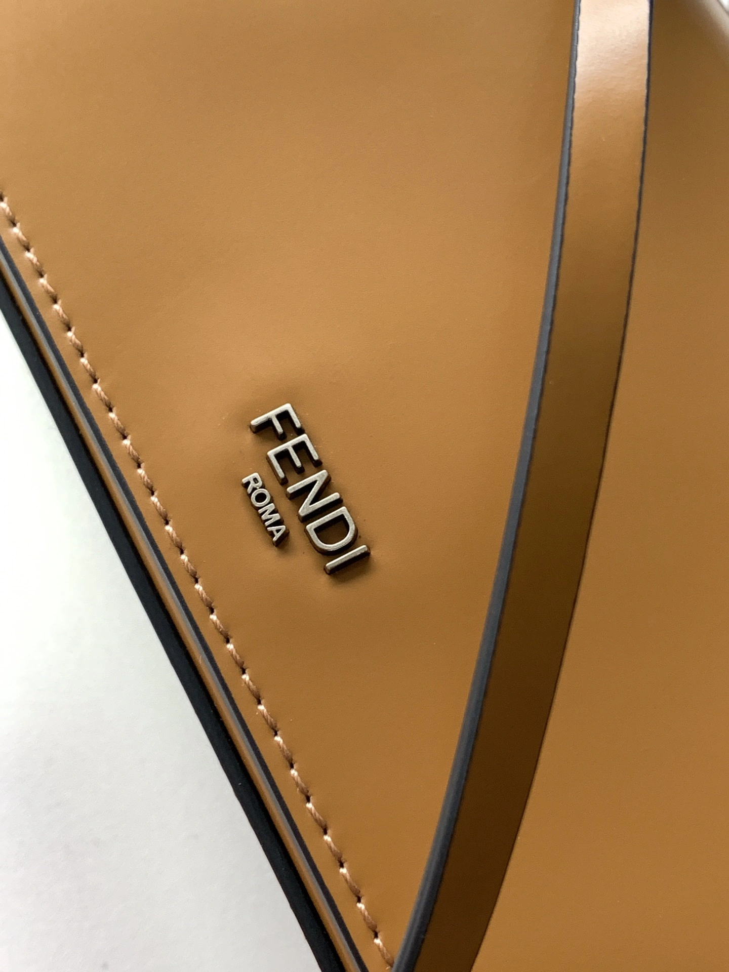 Factory-made Fendi Satchel Bags