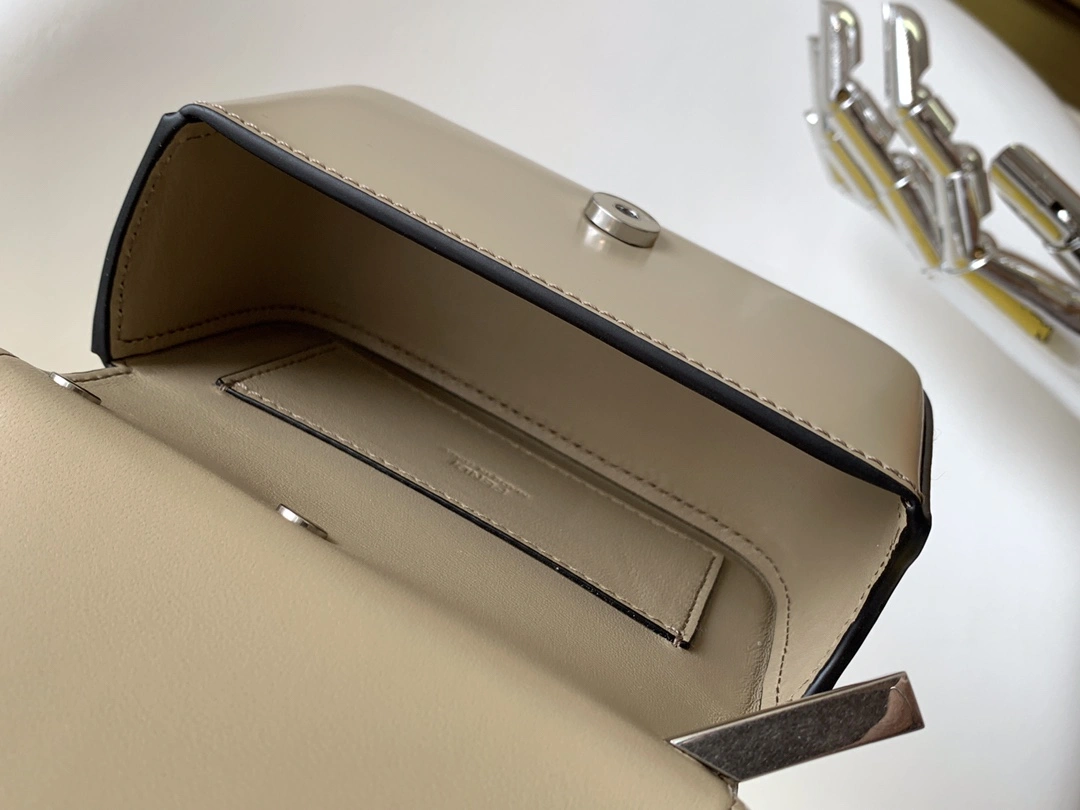 Official Fendi Satchel Bags