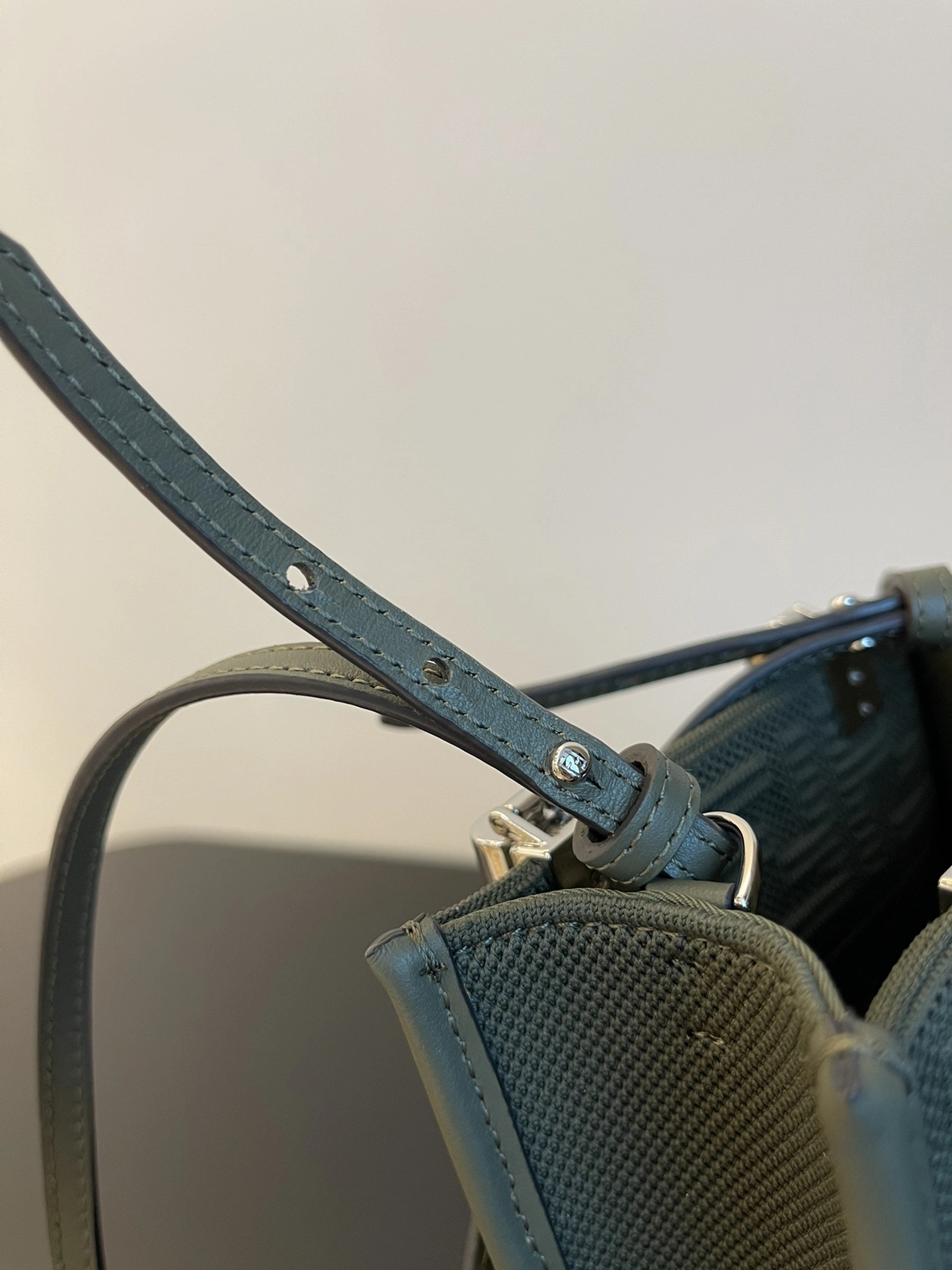 Factory-made Fendi Satchel Bags