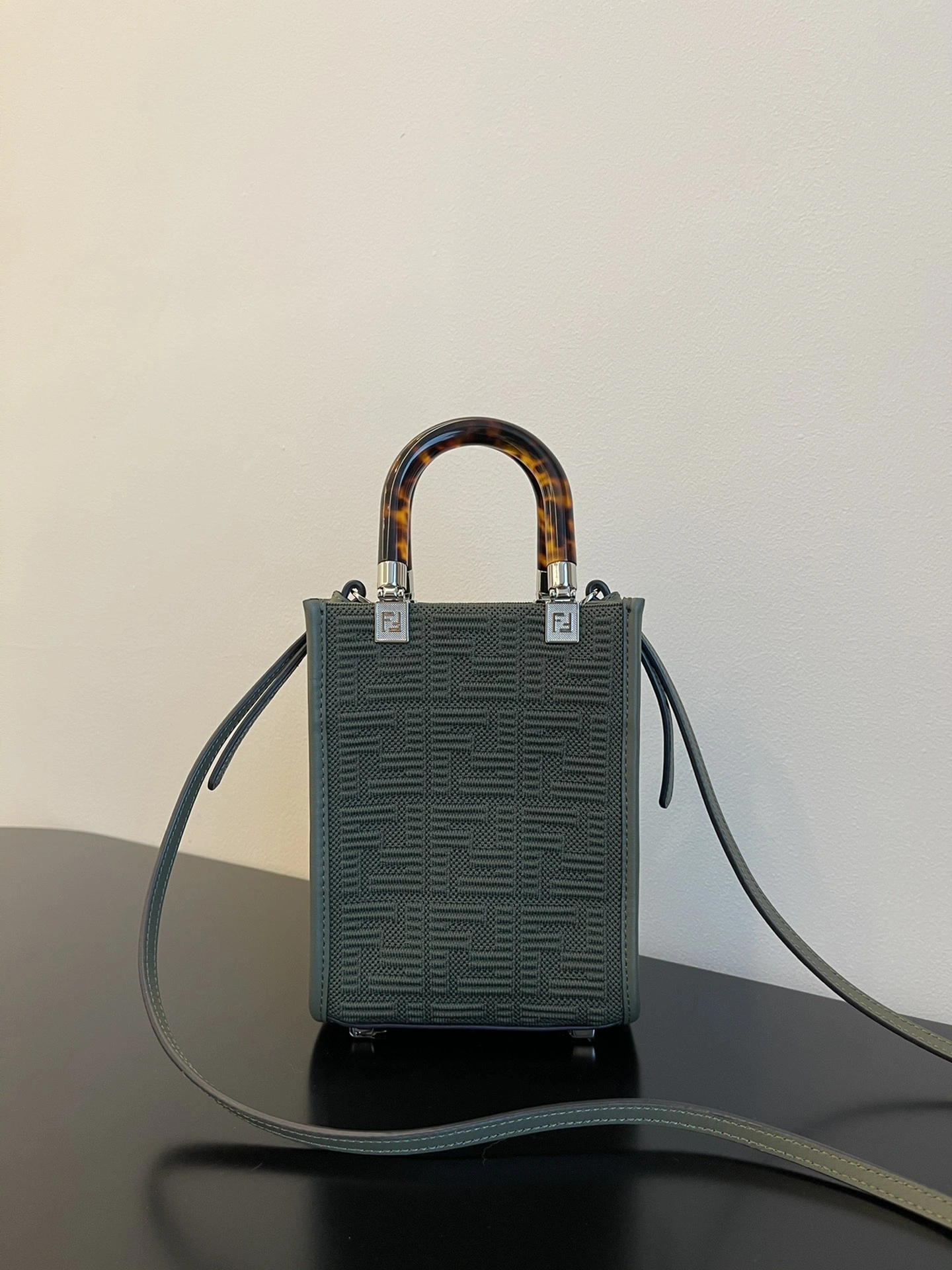 Factory-made Fendi Satchel Bags