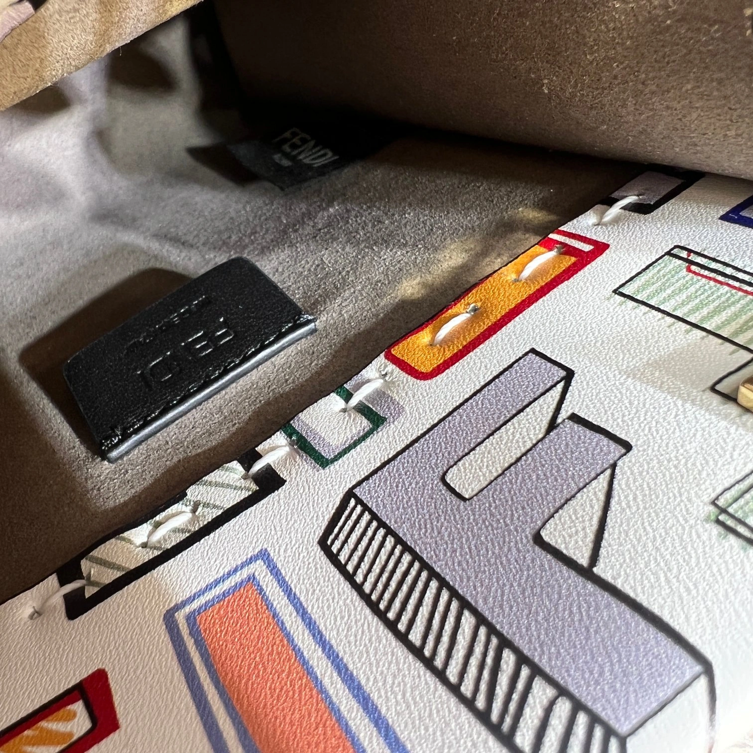 Top mirror Fendi Satchel Bags