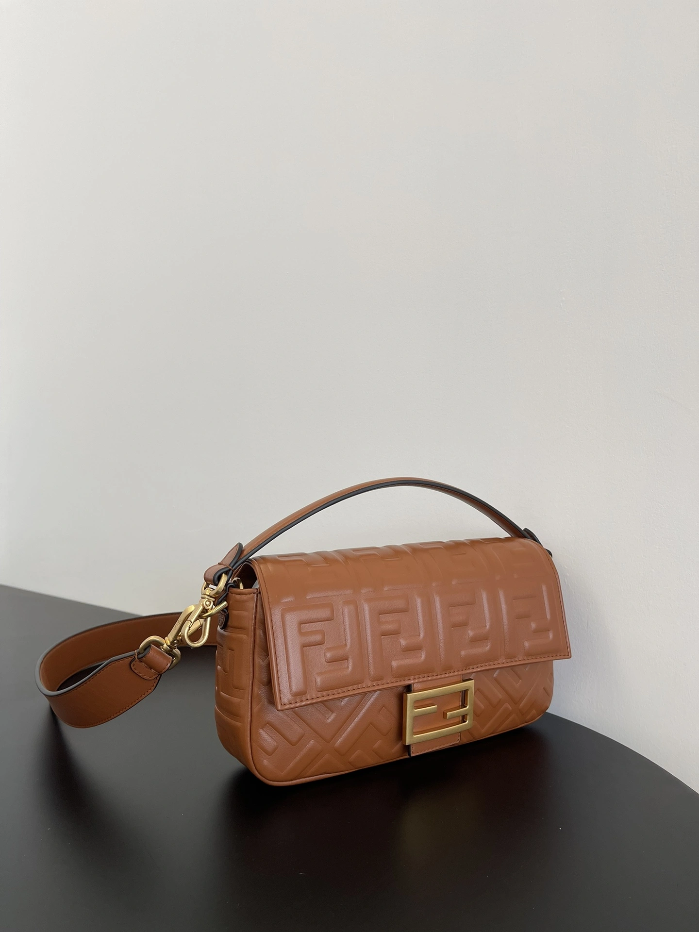 Inexpensive Fendi Satchel Bags