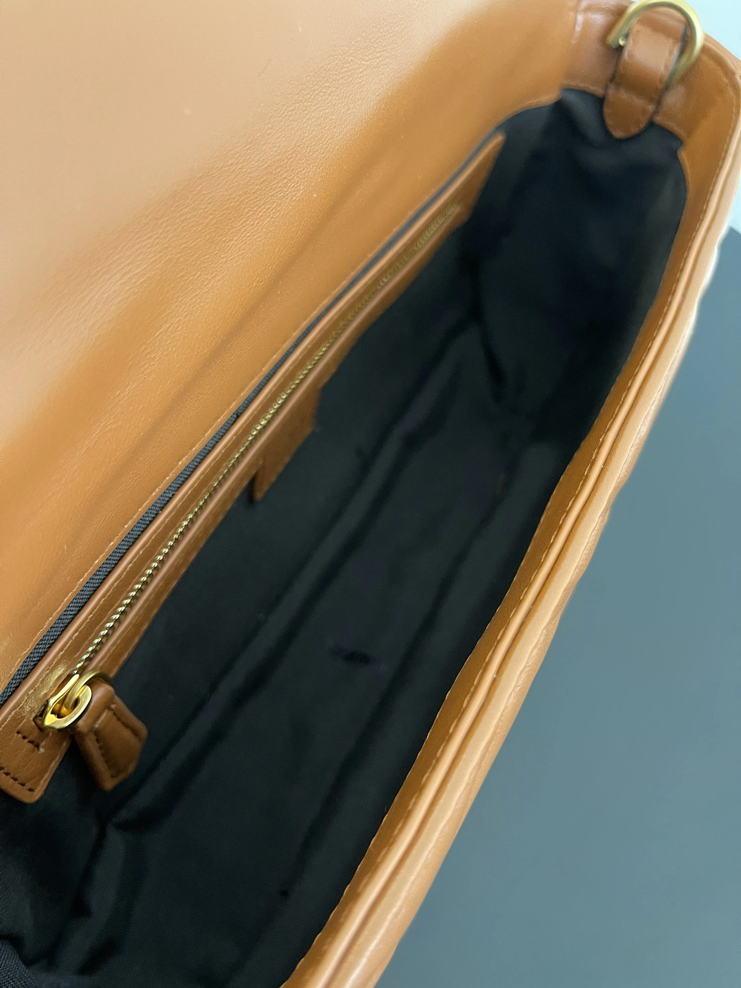 Inexpensive Fendi Satchel Bags