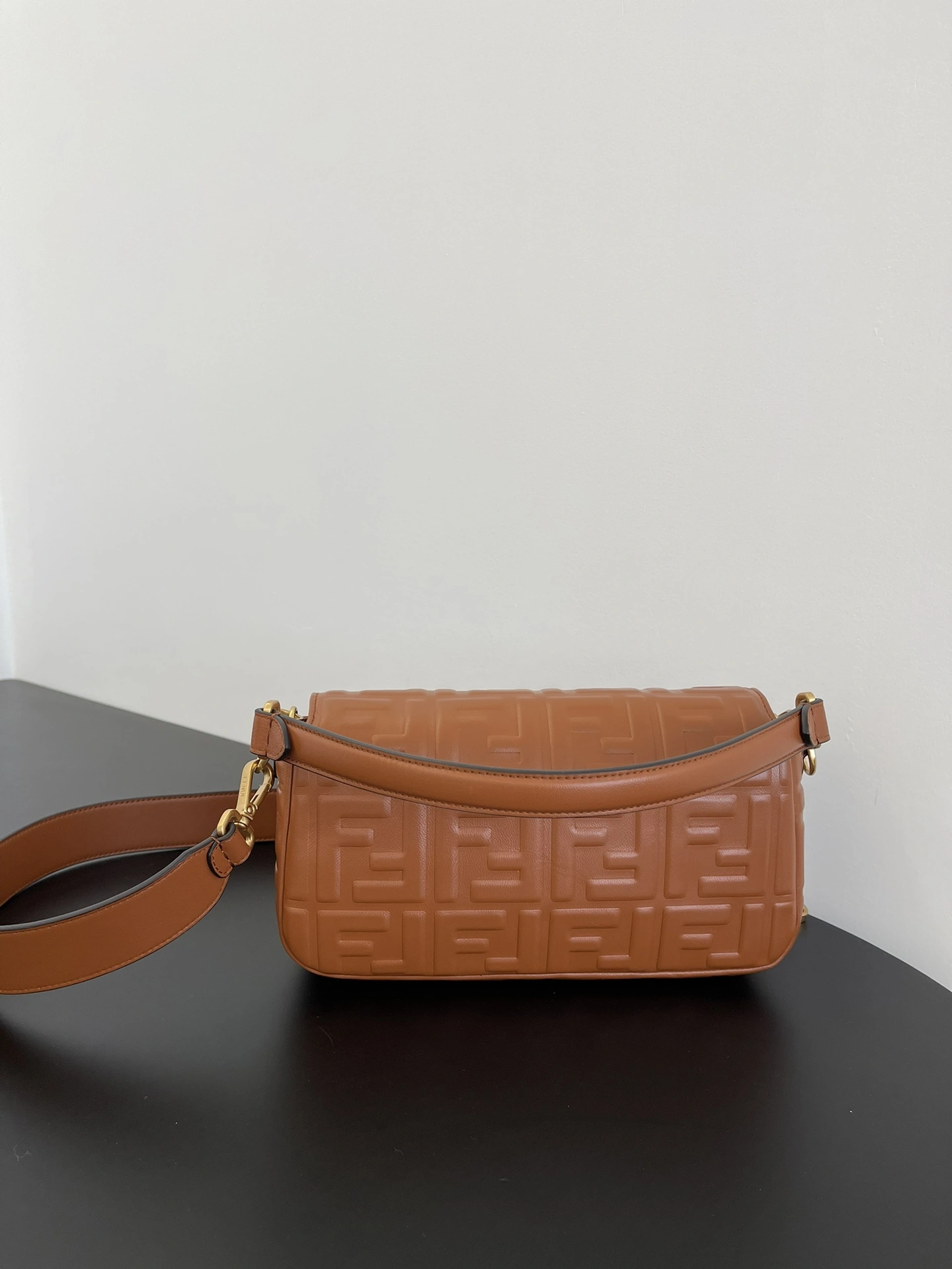 Inexpensive Fendi Satchel Bags