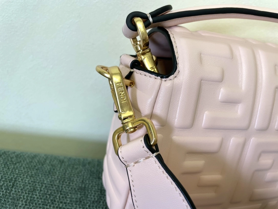 Reasonably priced Fendi Satchel Bags