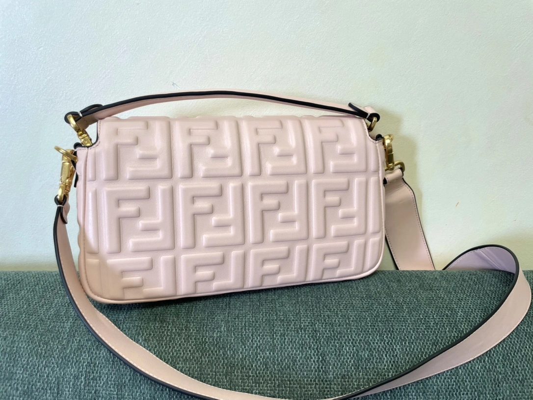 Reasonably priced Fendi Satchel Bags