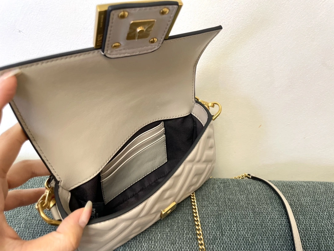 Exact replica Fendi Satchel Bags