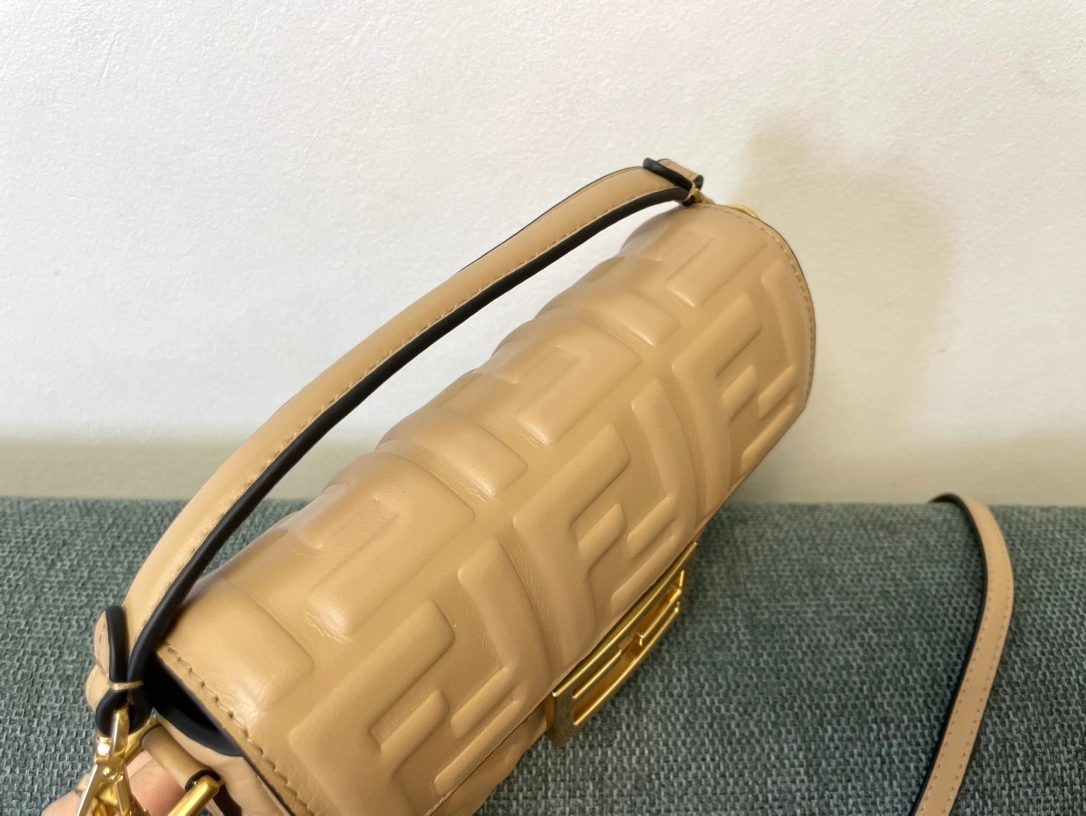 High accuracy Fendi Satchel Bags