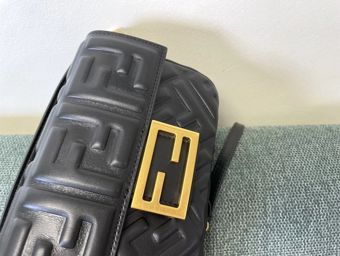 High fidelity Fendi Satchel Bags