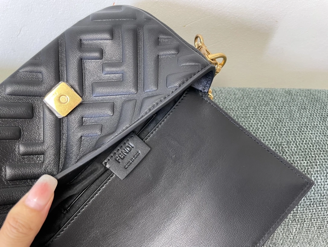 High fidelity Fendi Satchel Bags