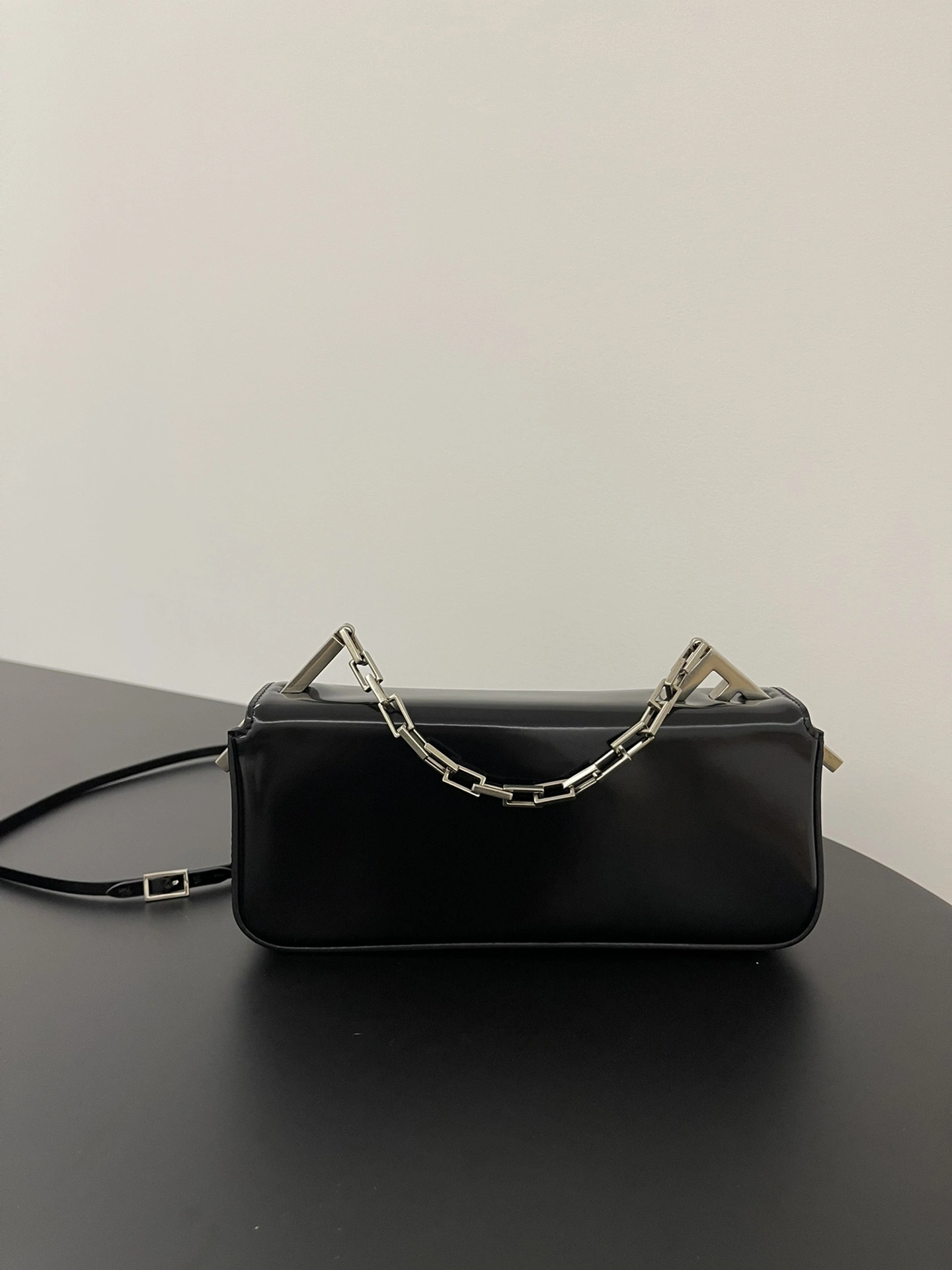 Accurate model Fendi Satchel Bags