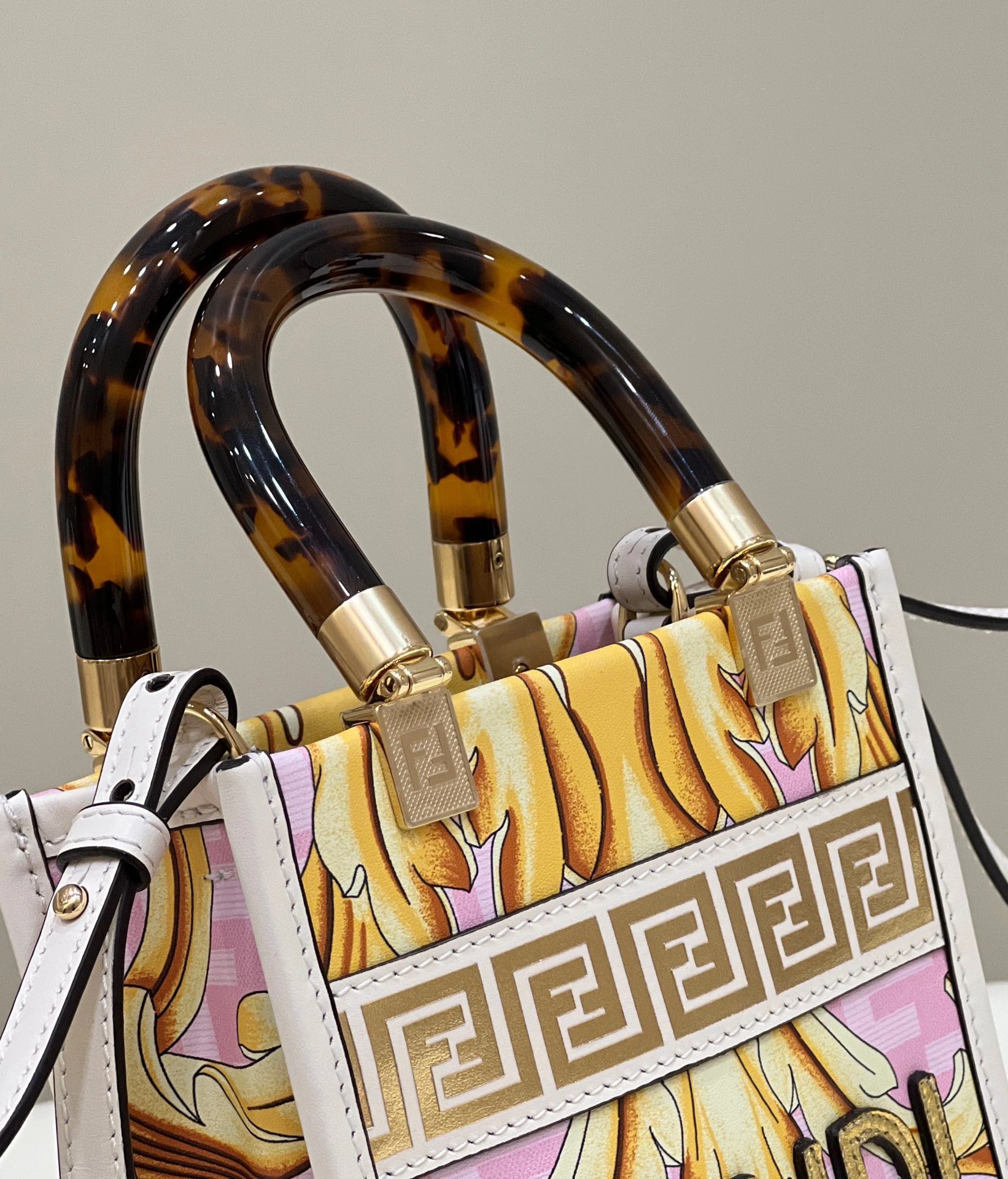 Cut-rate Fendi Satchel Bags