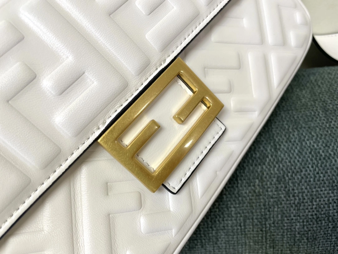 Budget-friendly Fendi Satchel Bags