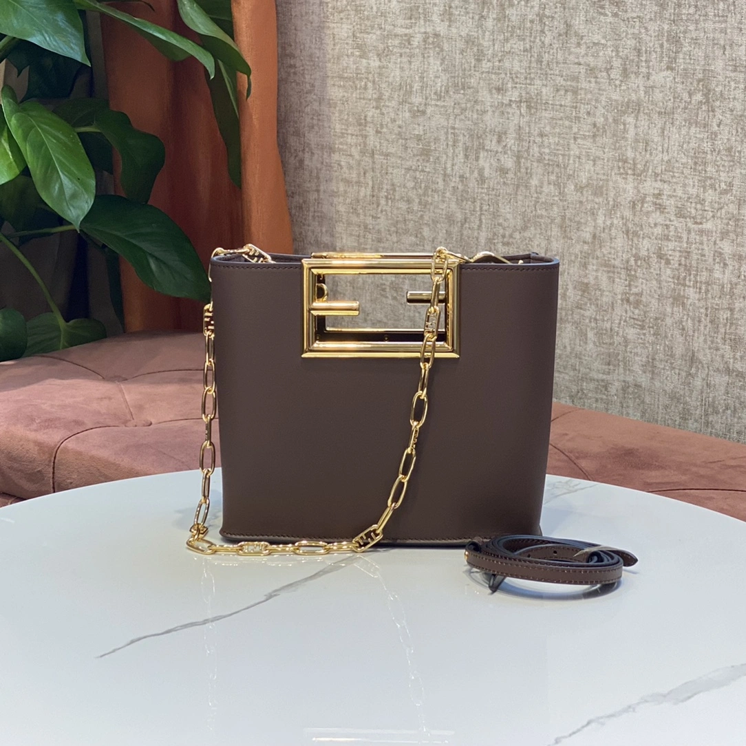 Top mirror Fendi Satchel Bags