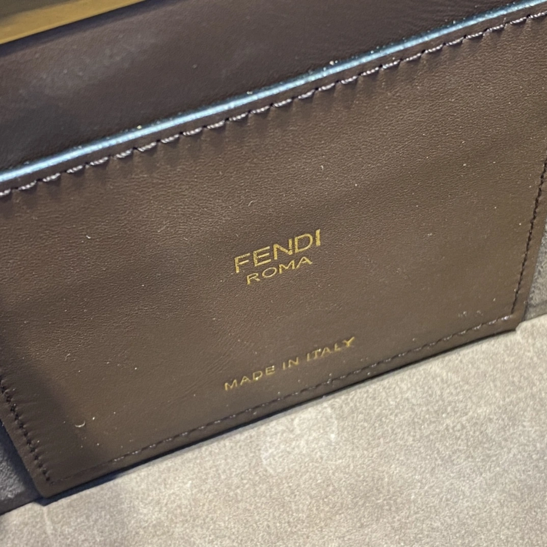 Top mirror Fendi Satchel Bags