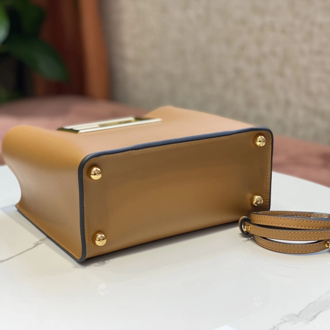 Top match Fendi Satchel Bags