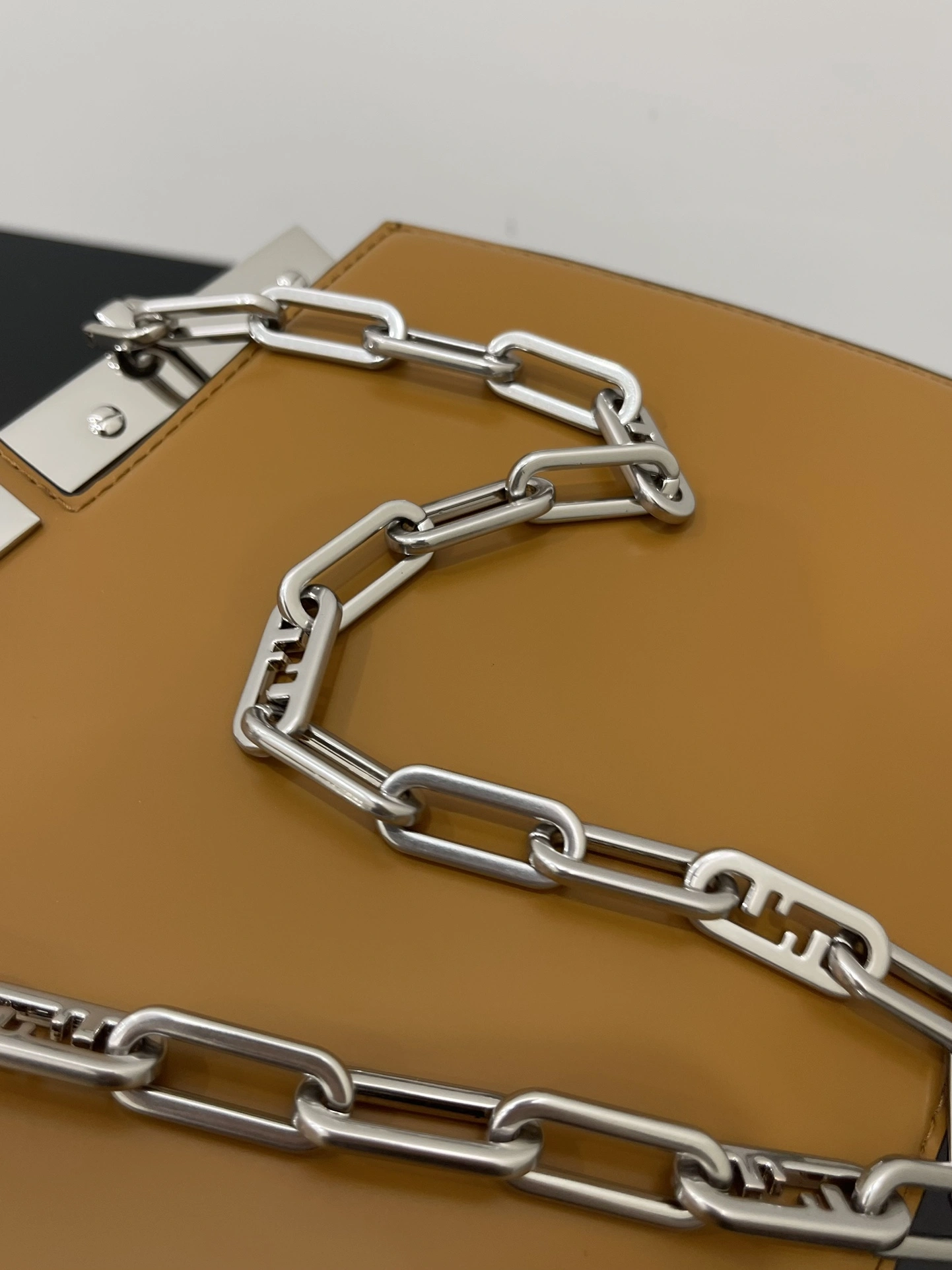 High fidelity Fendi Satchel Bags