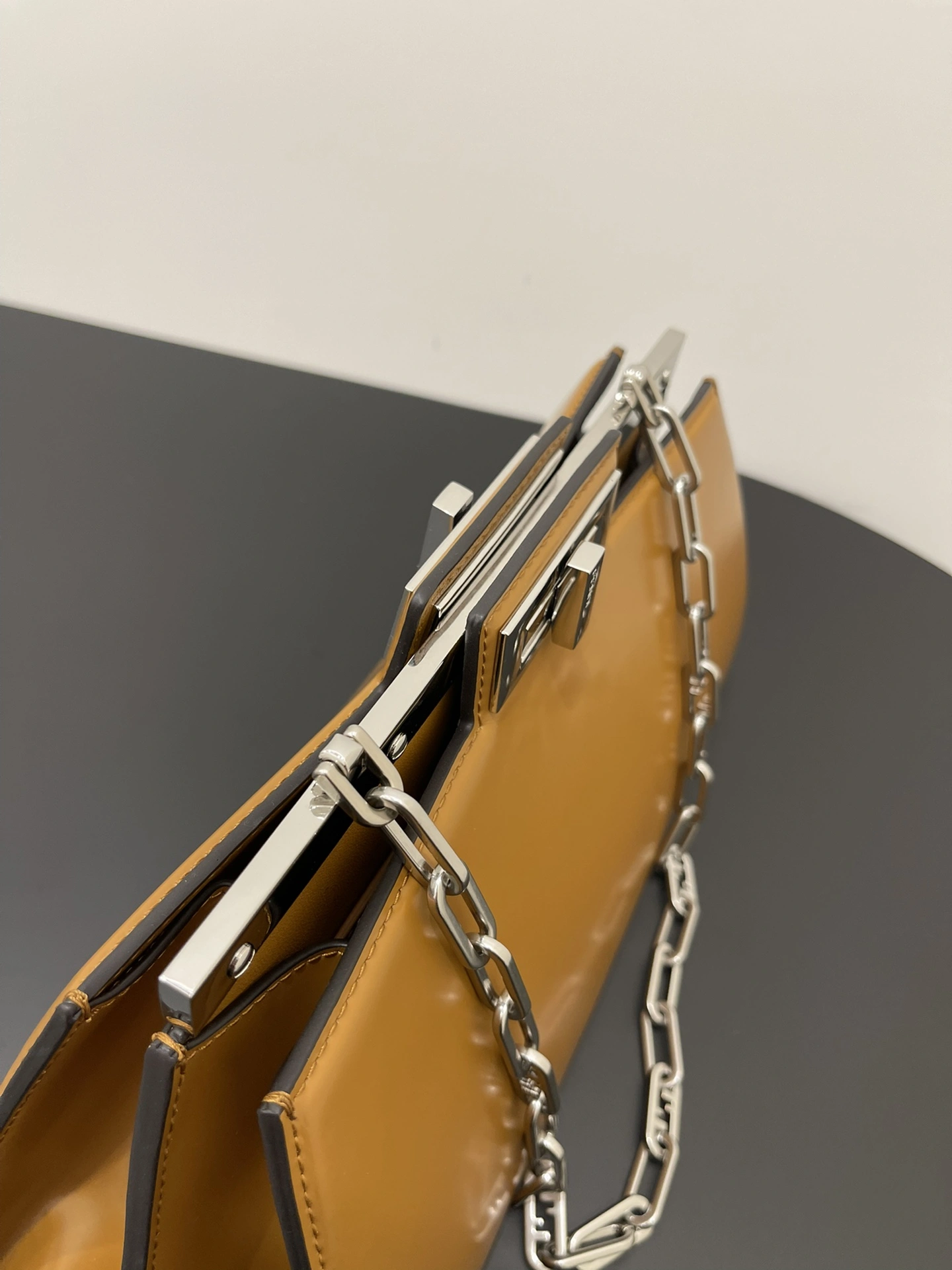 High fidelity Fendi Satchel Bags
