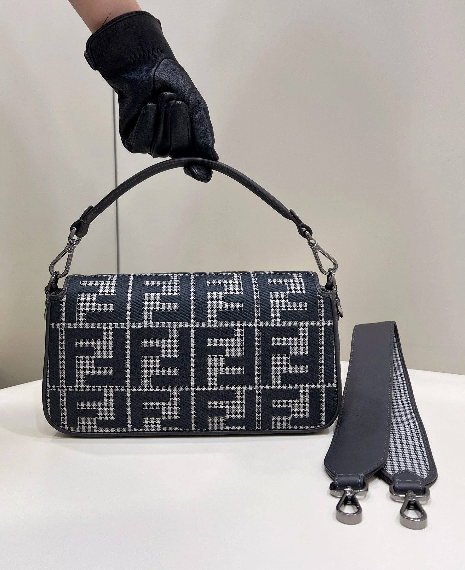 Precise copy Fendi Satchel Bags