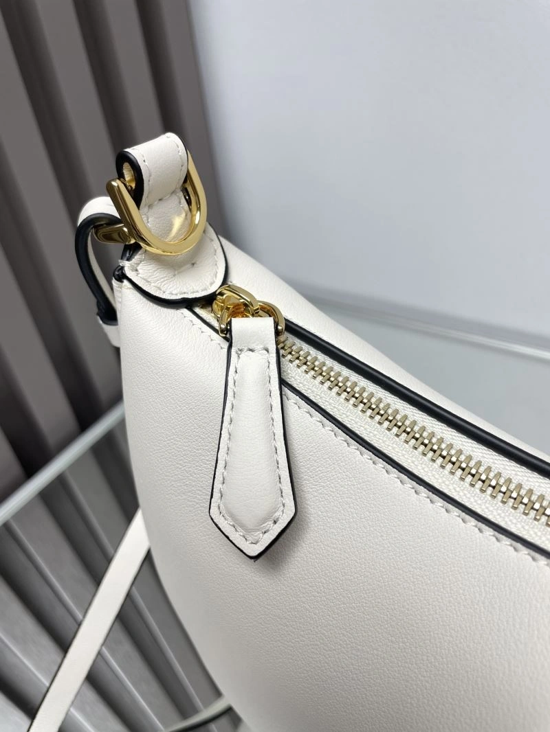 Accurate model Fendi Satchel Bags