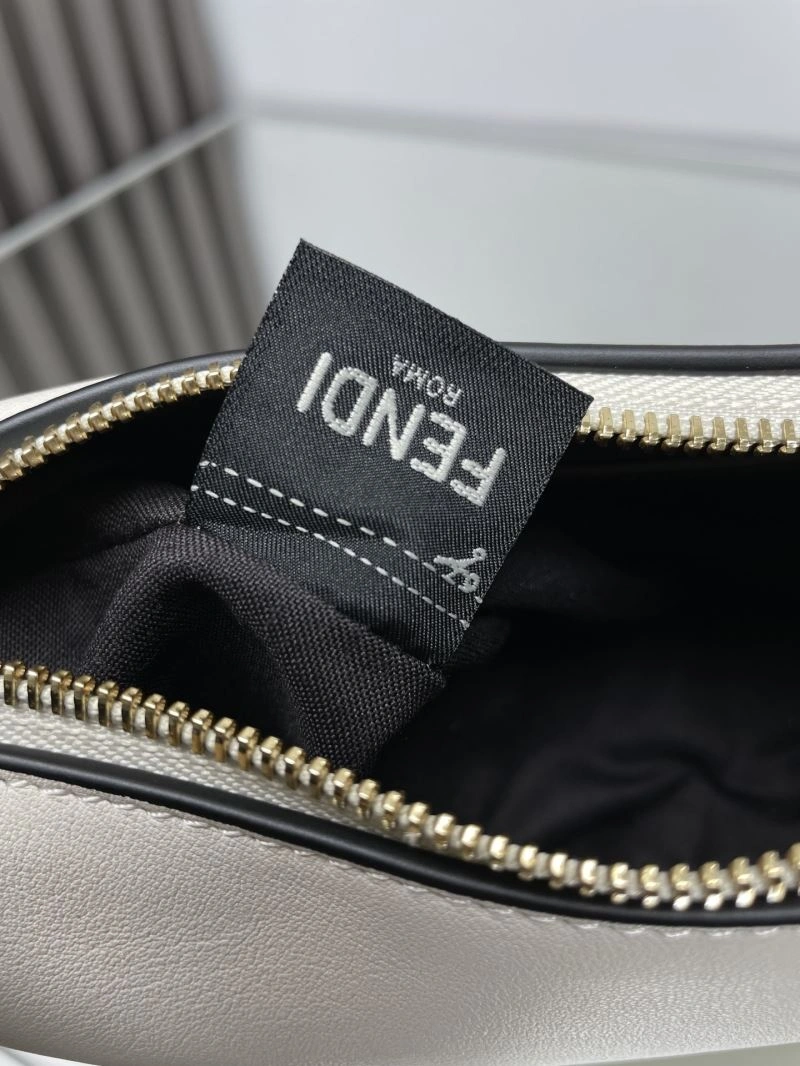 Accurate model Fendi Satchel Bags
