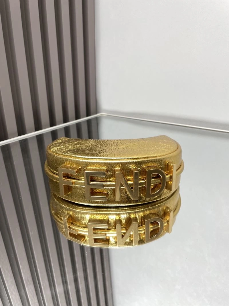 Accurate model Fendi Satchel Bags
