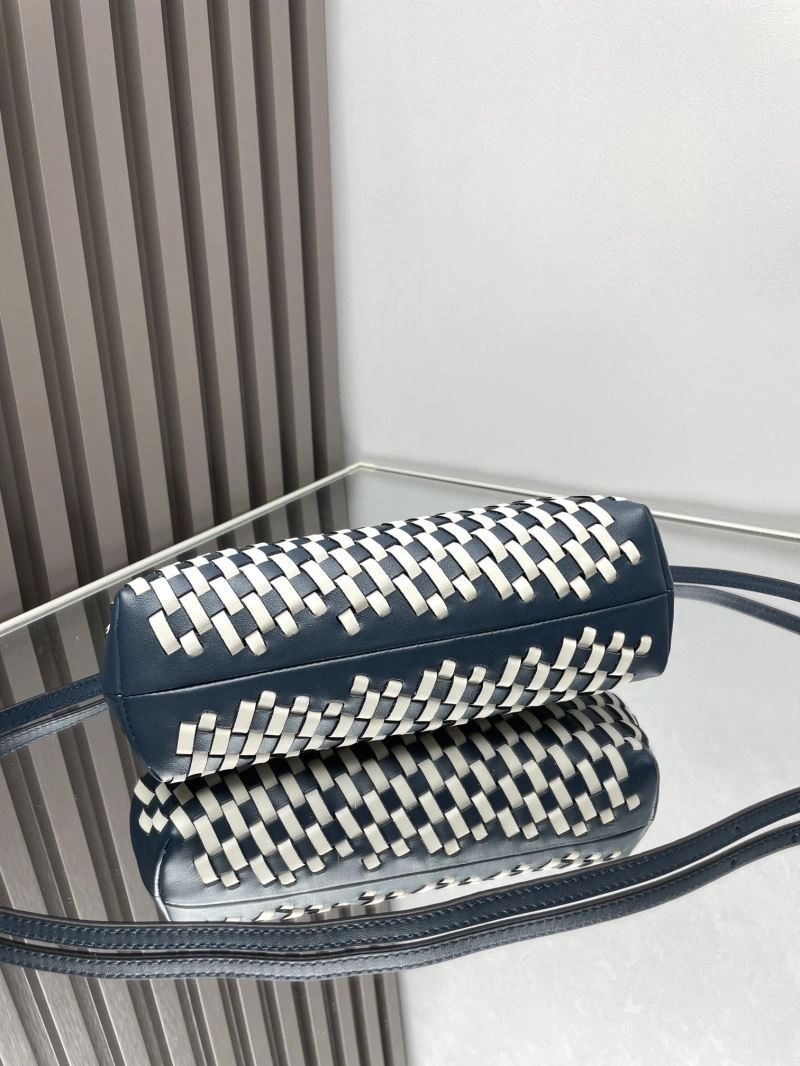 Reasonably priced Fendi Satchel Bags