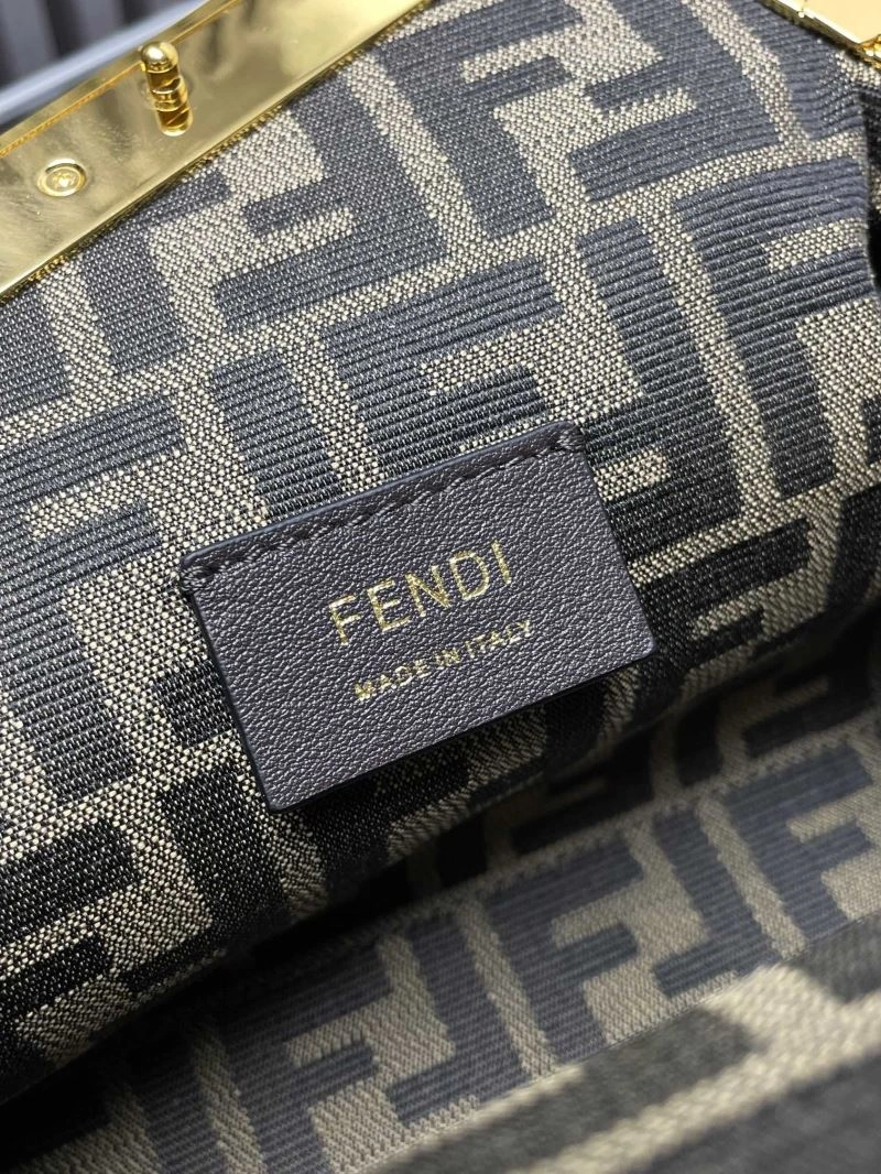 Inexpensive Fendi Satchel Bags