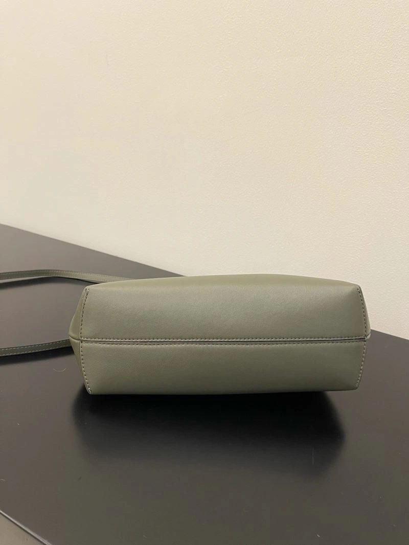 Inexpensive Fendi Satchel Bags