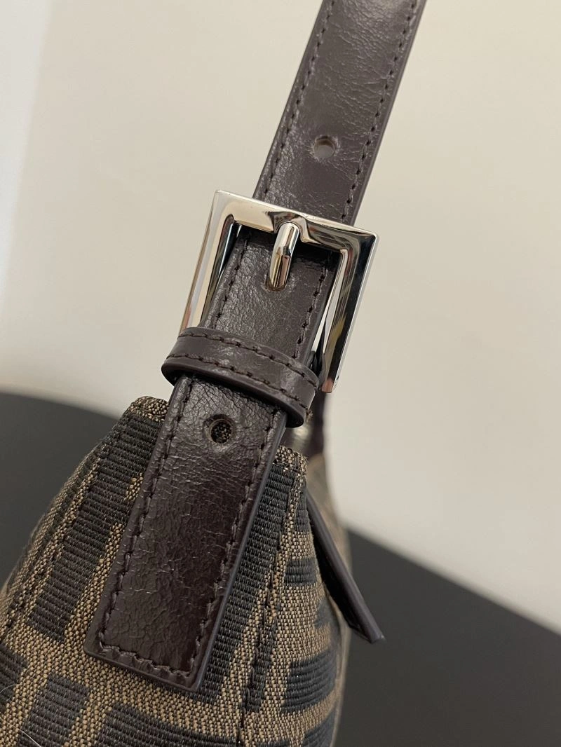 Accurate model Fendi Satchel Bags