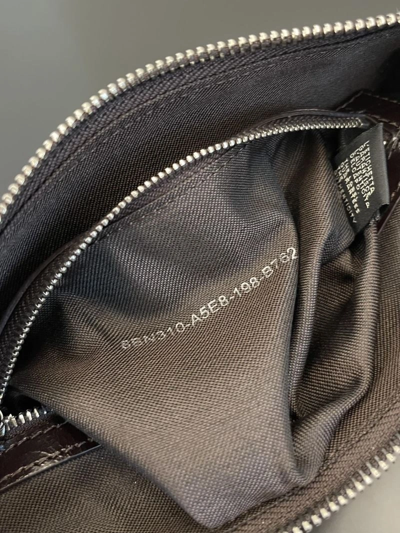 Accurate model Fendi Satchel Bags