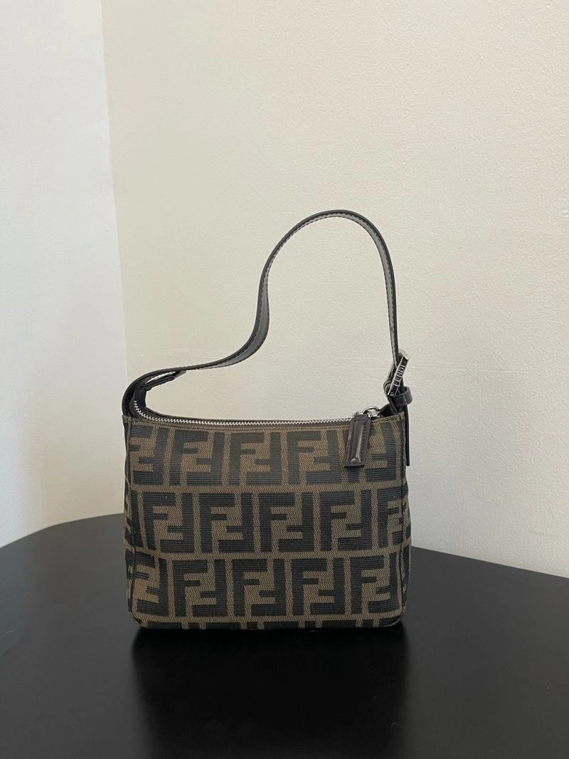 Accurate model Fendi Satchel Bags