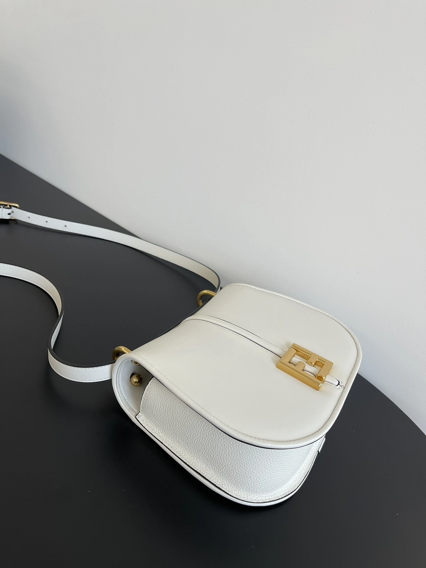 Top mirror Fendi Satchel Bags