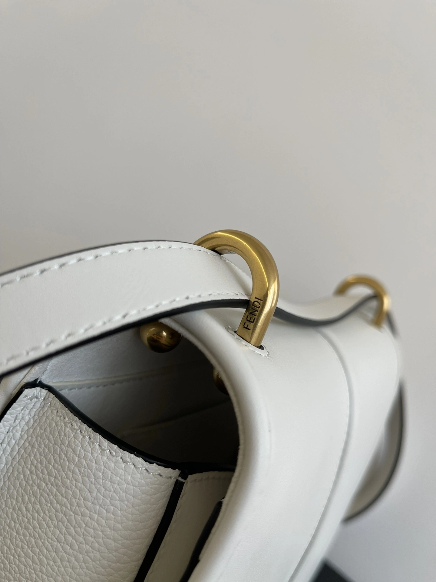 Top mirror Fendi Satchel Bags