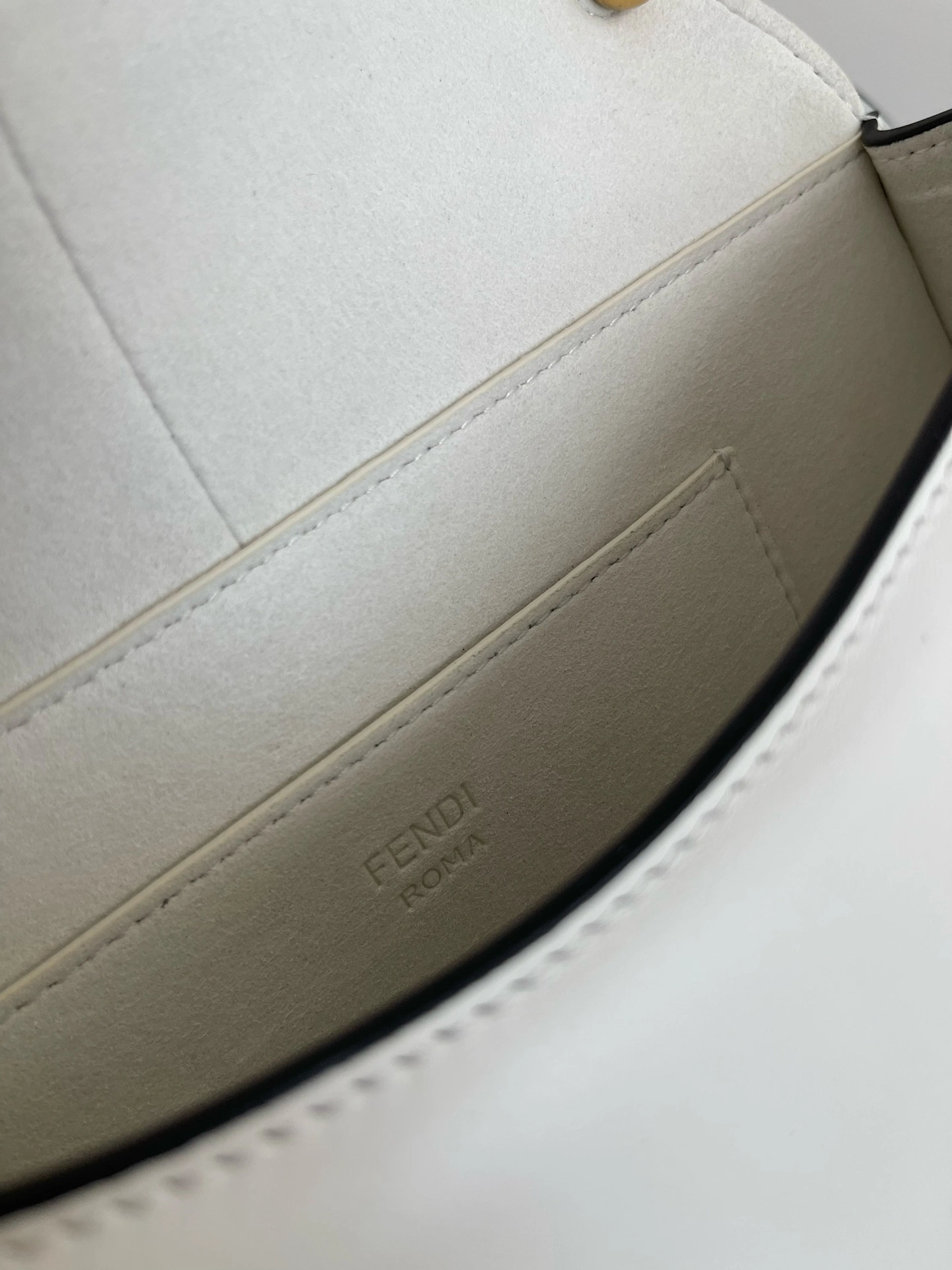 Top mirror Fendi Satchel Bags